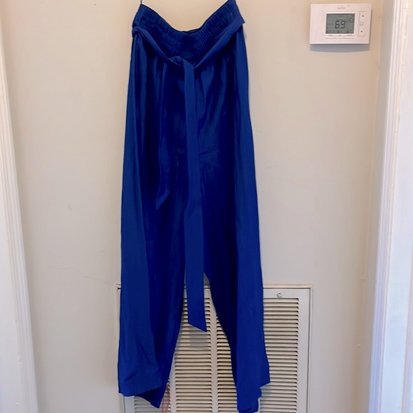 Gianni Bini | Pants & Jumpsuits | Wide Leg Belted Gianni Bini Trousers ...